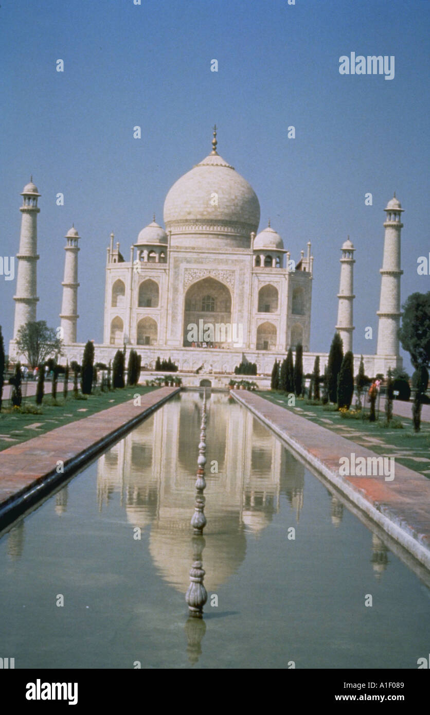 Palatial structures hi-res stock photography and images - Alamy