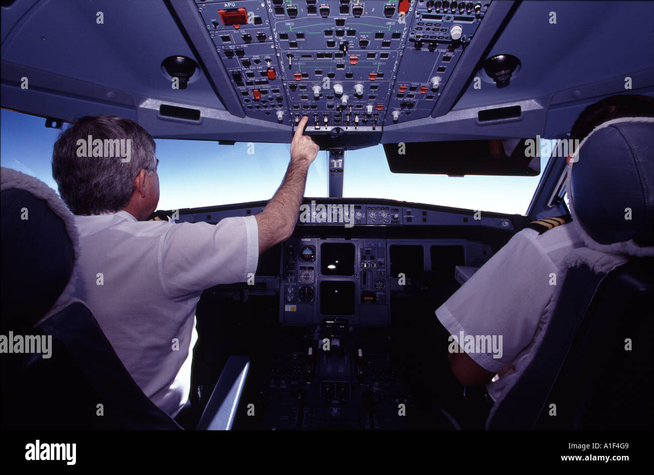Commercial Pilots Cockpit Stock Photo - Alamy