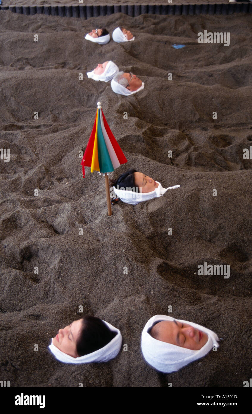 Japan sand bath hi-res stock photography and images - Alamy