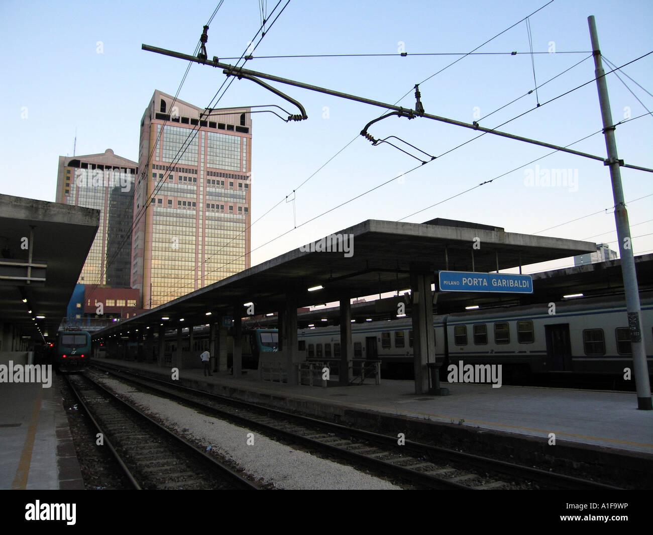 Porta Garibaldi Milan Train Station Stock Photo - Alamy