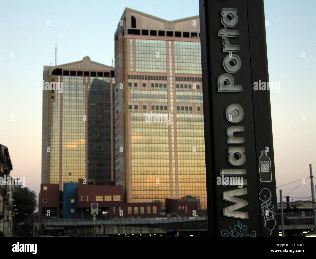 Porta Garibaldi Milan Train Station Stock Photo - Alamy