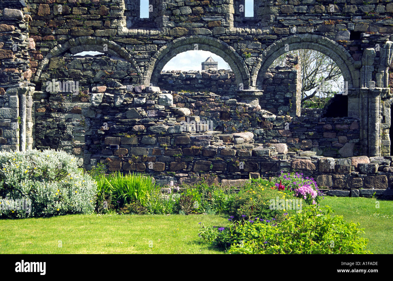 Iona abbey architecture stone hi-res stock photography and images - Alamy