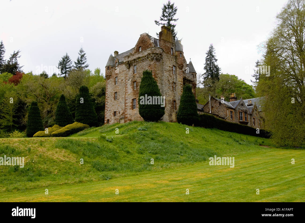 Castle leod hi-res stock photography and images - Alamy