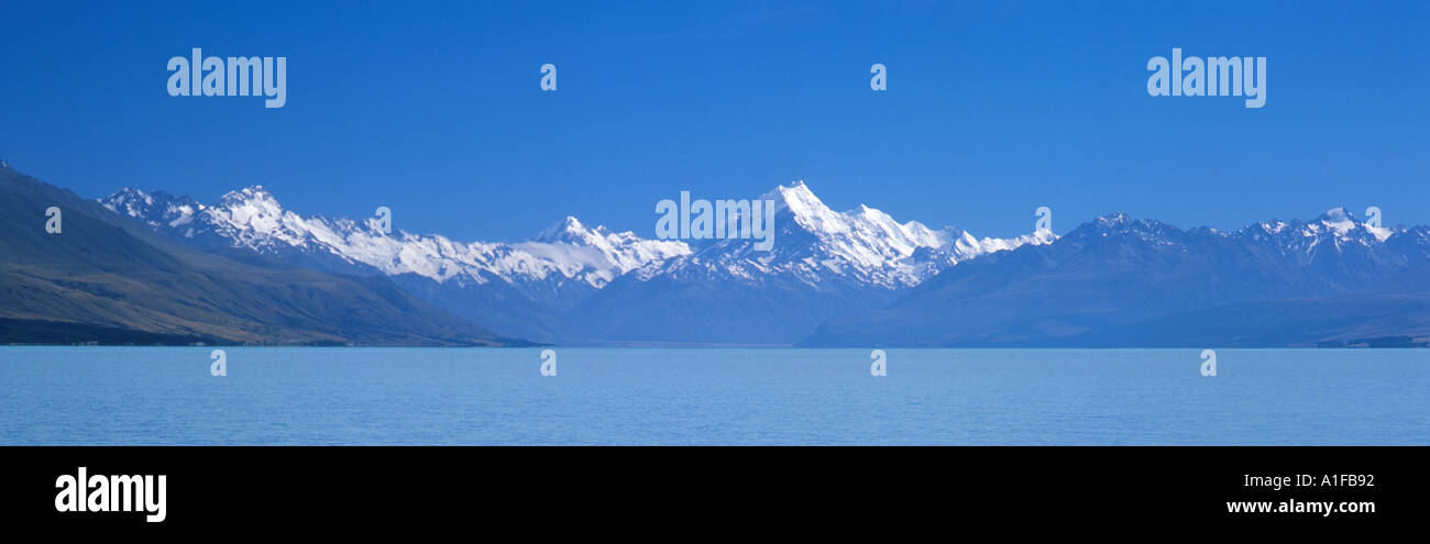 Mount Cook Range in New Zealand Stock Photo - Alamy