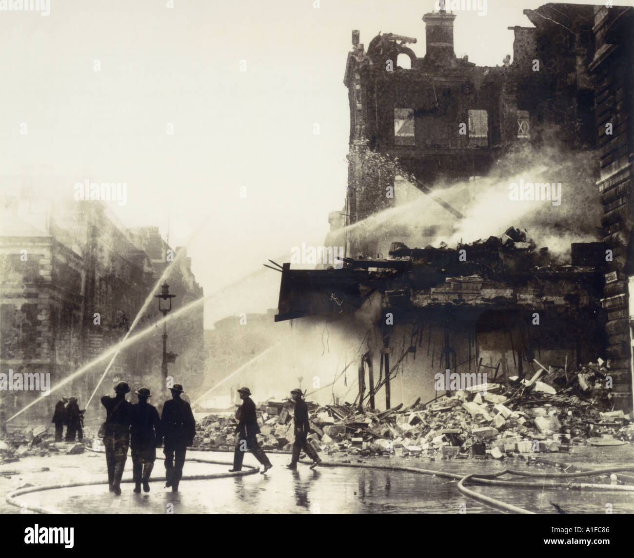 Dunkirk evacuation hi-res stock photography and images - Alamy