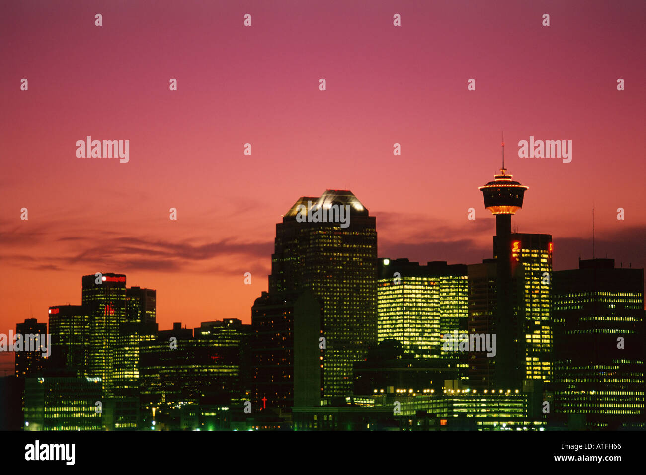 Calgary skyline at Sunset Stock Photo - Alamy