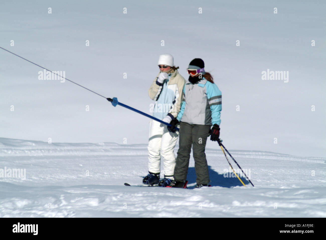 Drag lift hi-res stock photography and images - Alamy