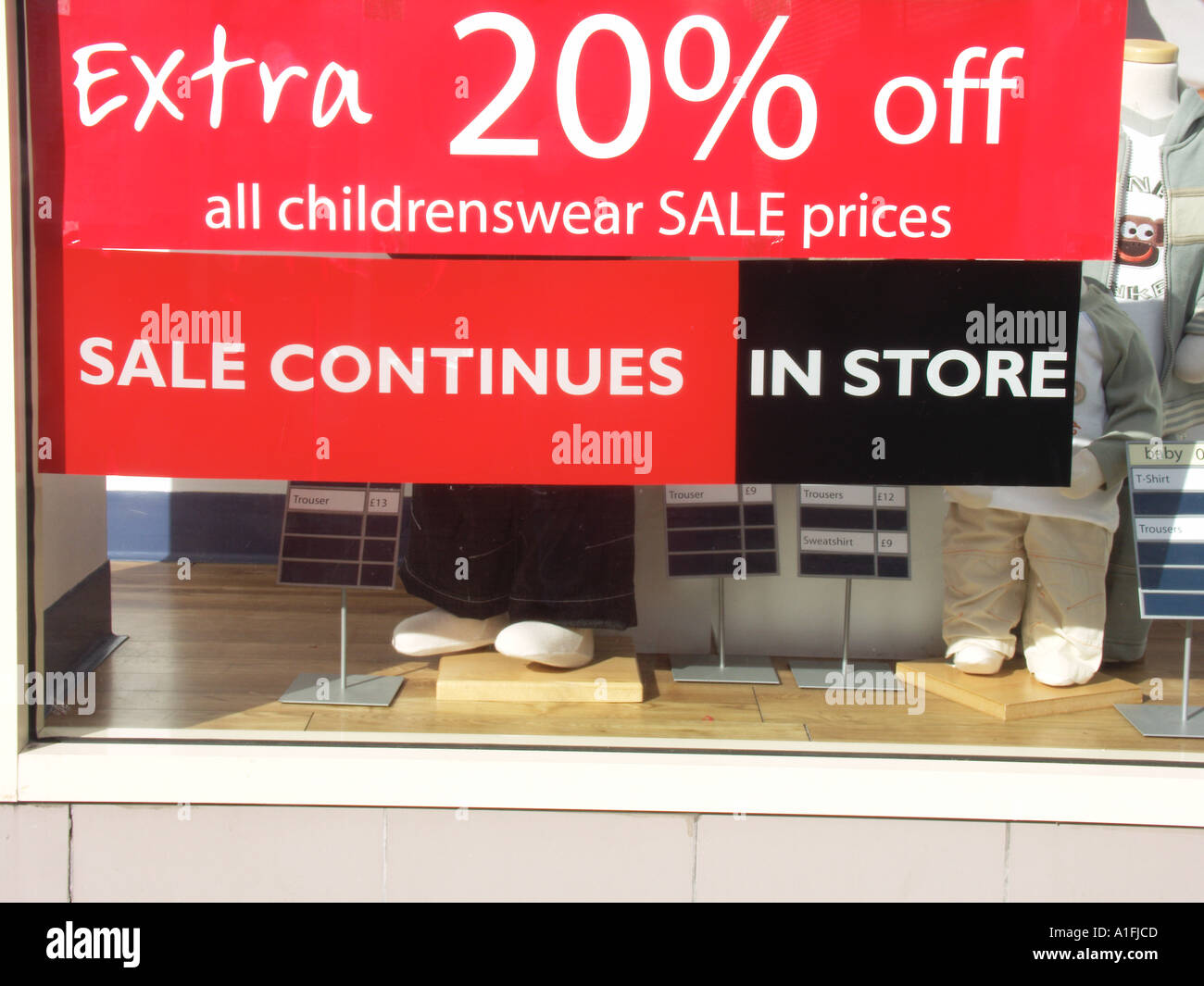 Sale 20 off hi-res stock photography and images - Alamy