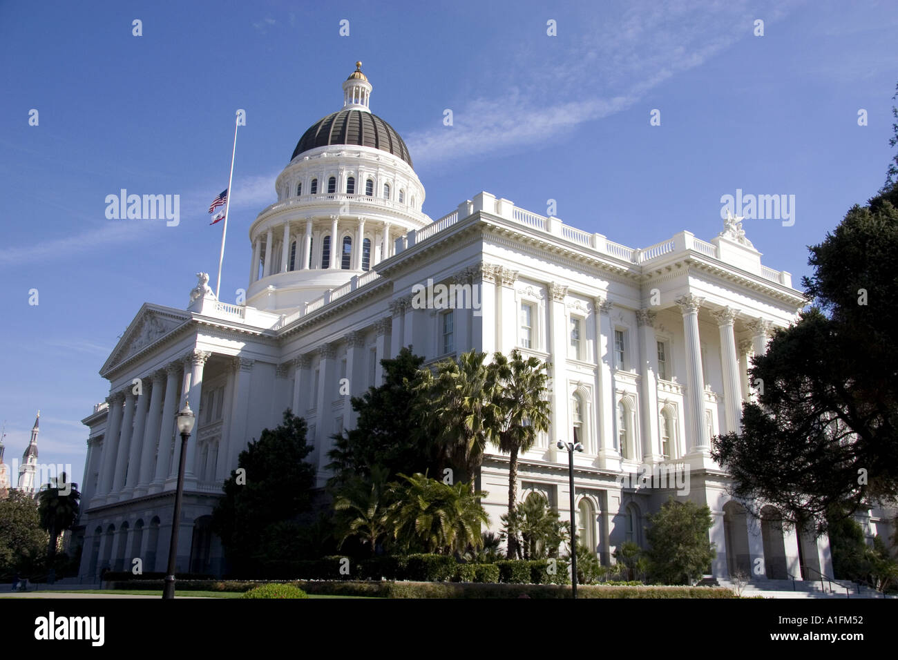 California state capitol building in Sacramento Stock Photo - Alamy