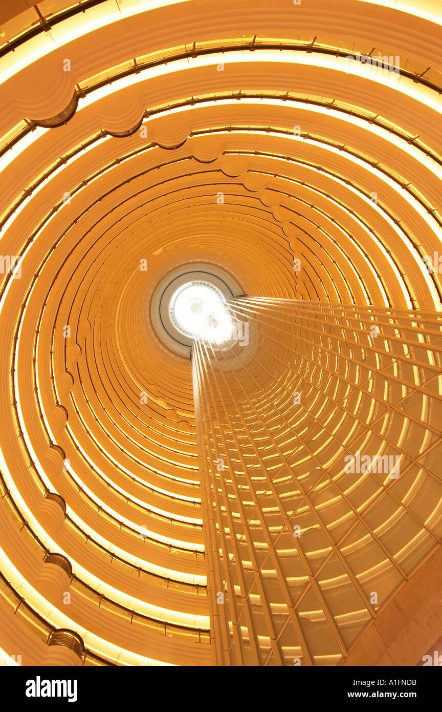 Tallest atrium in world hi-res stock photography and images - Alamy