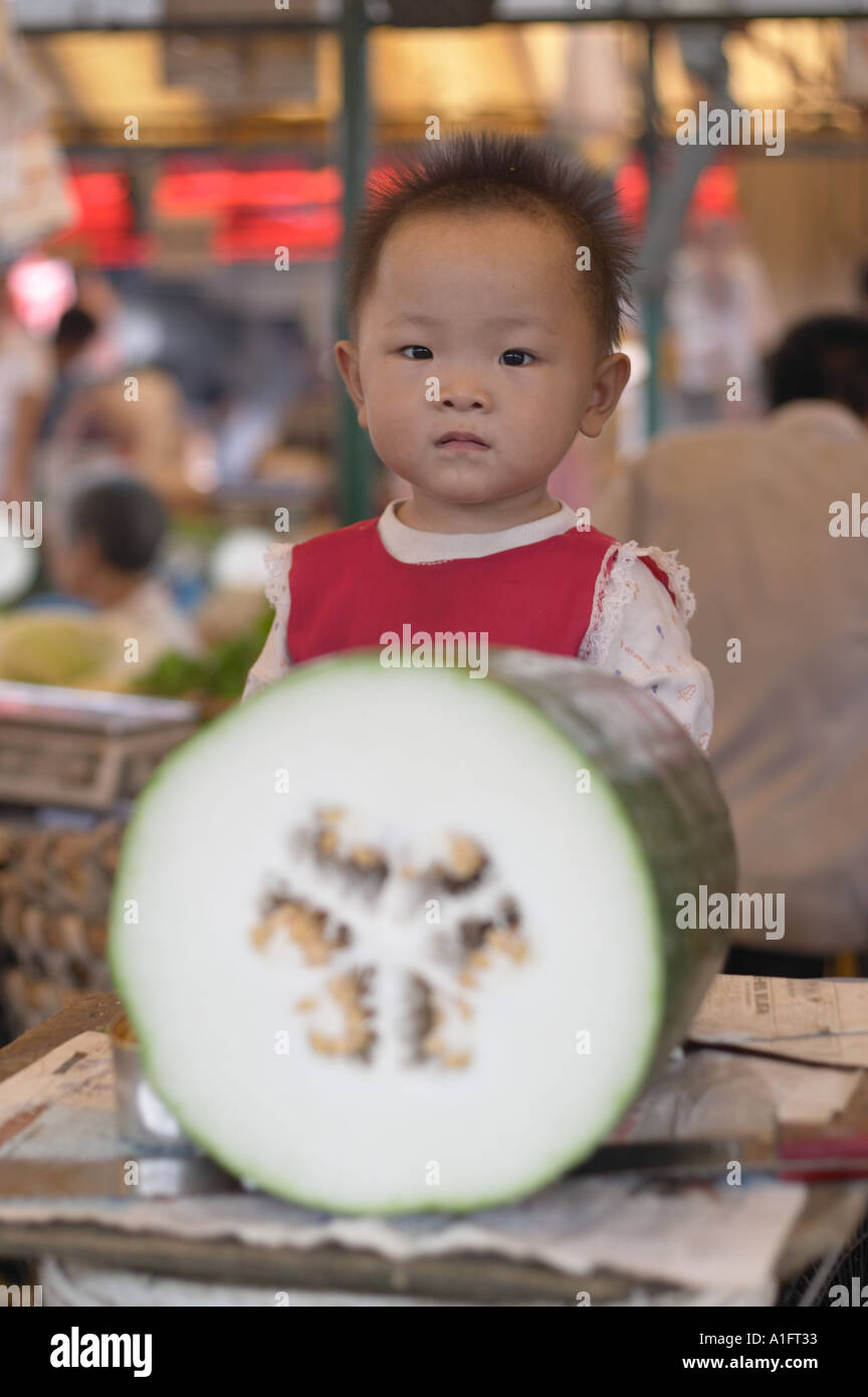Shanghai groceries hi-res stock photography and images - Alamy