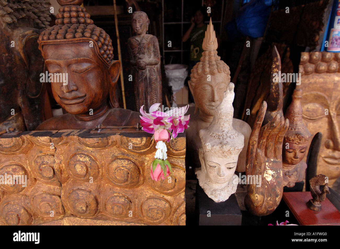 Chatuchak market antique hi-res stock photography and images - Alamy