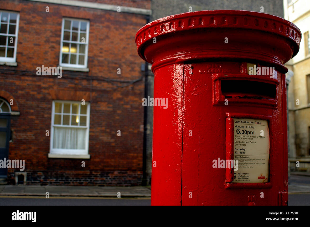 red letter box in Cambridge Stock Photo - Alamy
