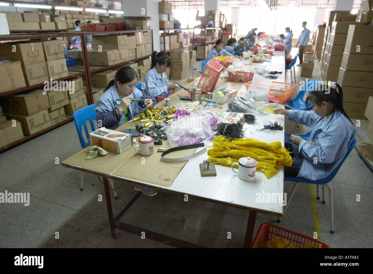 Female manufacturing workers in china hi-res stock photography and ...