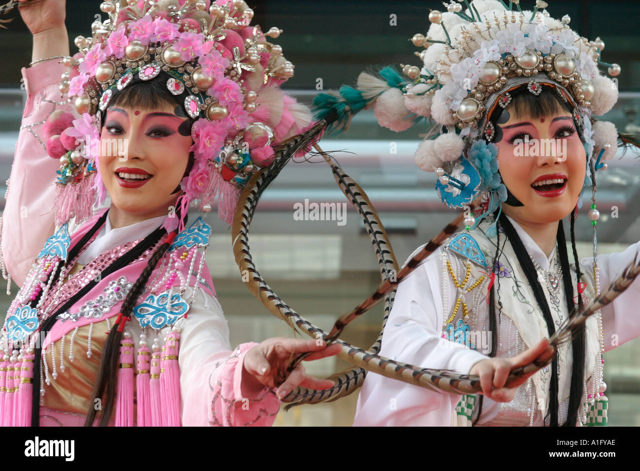 chinese opera performers in shanghai china asia Stock Photo - Alamy
