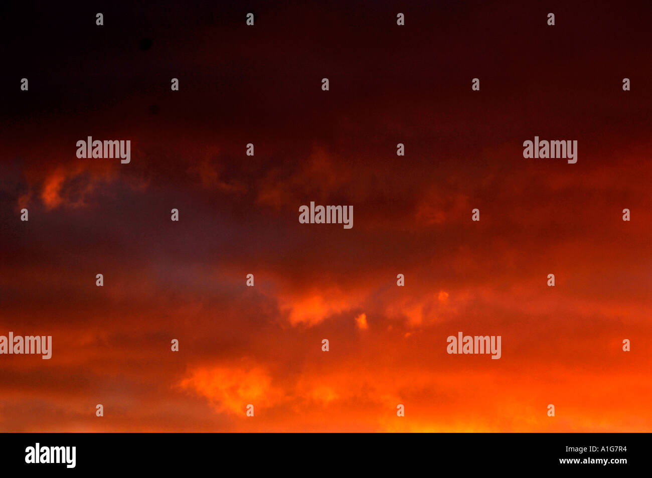 Red Sky At Night Stock Photo - Alamy