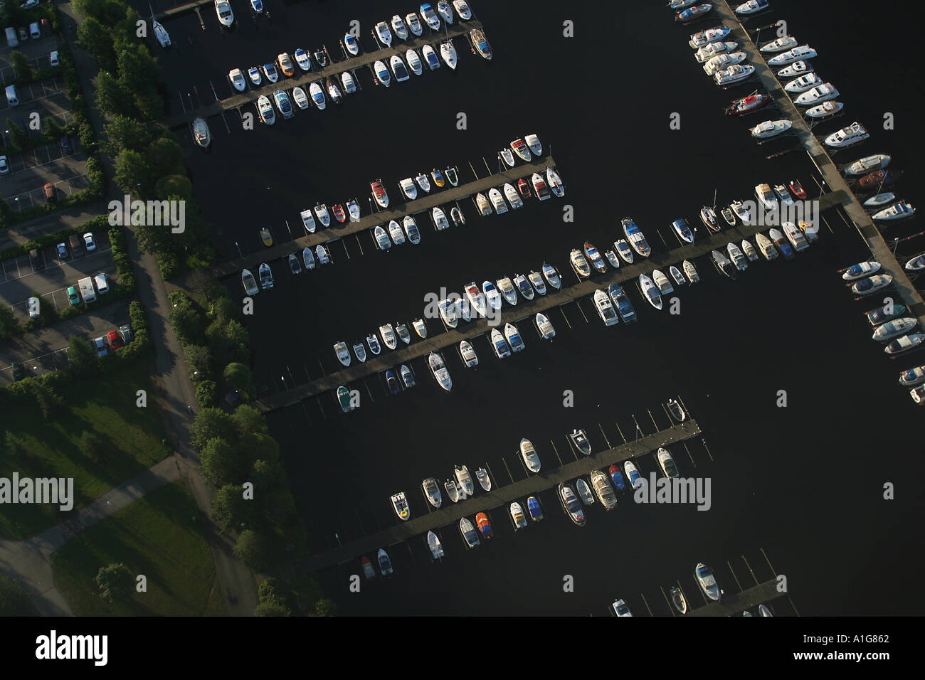 Docking bays hi-res stock photography and images - Alamy