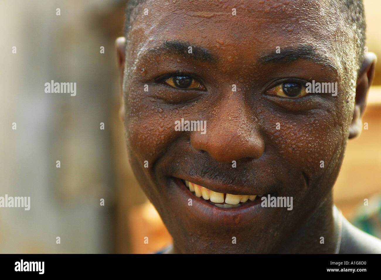 African man smirking hi-res stock photography and images - Alamy