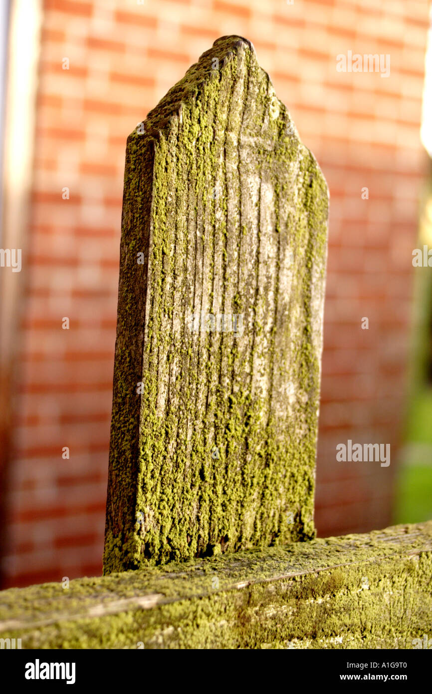 picket fence post Stock Photo - Alamy