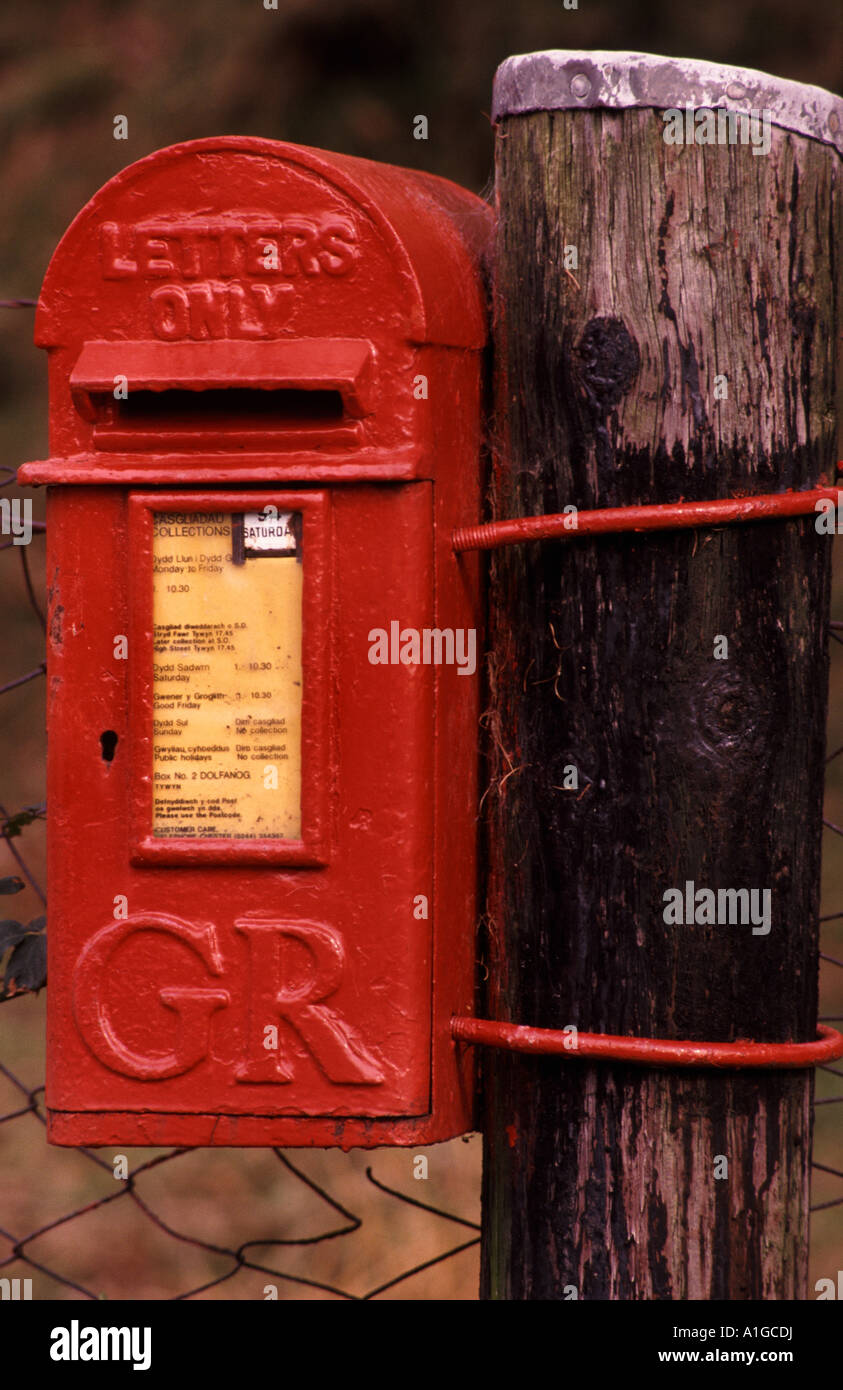George VI post box Dolfanog Wales Stock Photo - Alamy