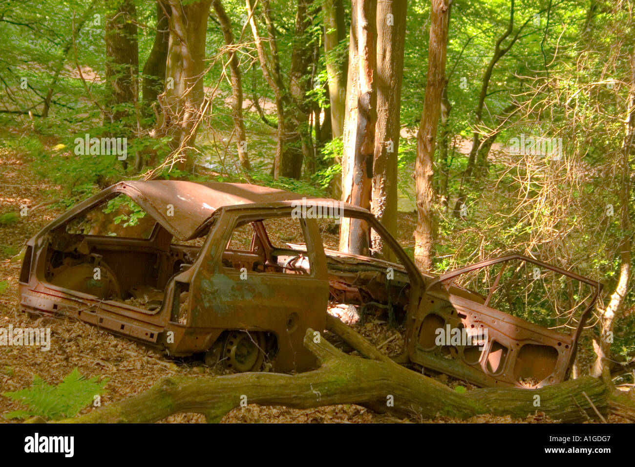 Rusty Car Uk Stock Photos & Rusty Car Uk Stock Images - Alamy