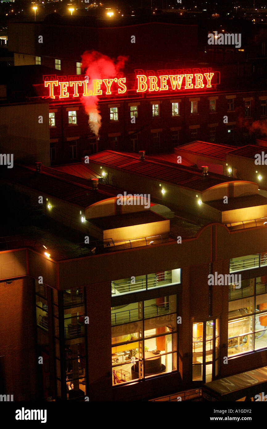 Carlsberg tetley hi-res stock photography and images - Alamy