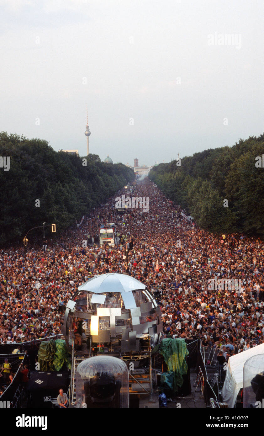 Love Parade Berlin Stock Photos & Love Parade Berlin Stock Images - Alamy