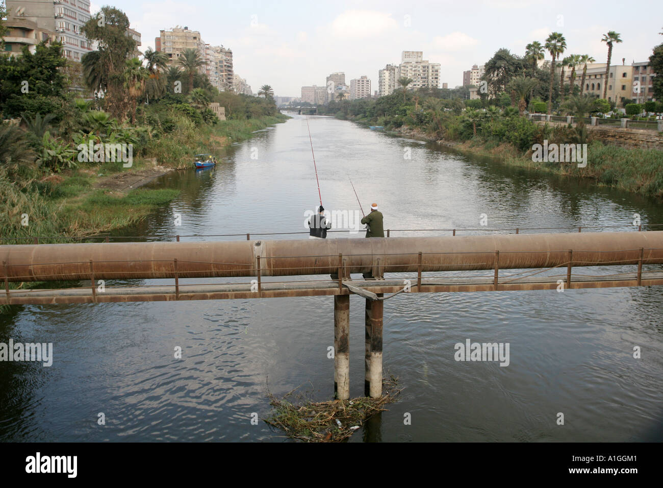 Fishermen cairo nile hi-res stock photography and images - Alamy