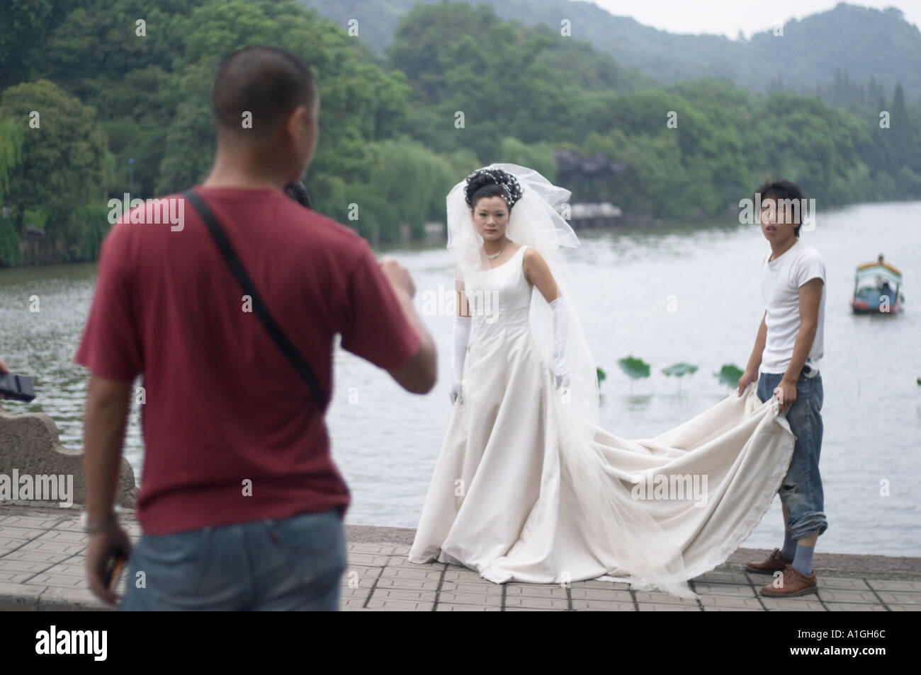 Chinese picture bride hi-res stock photography and images - Alamy