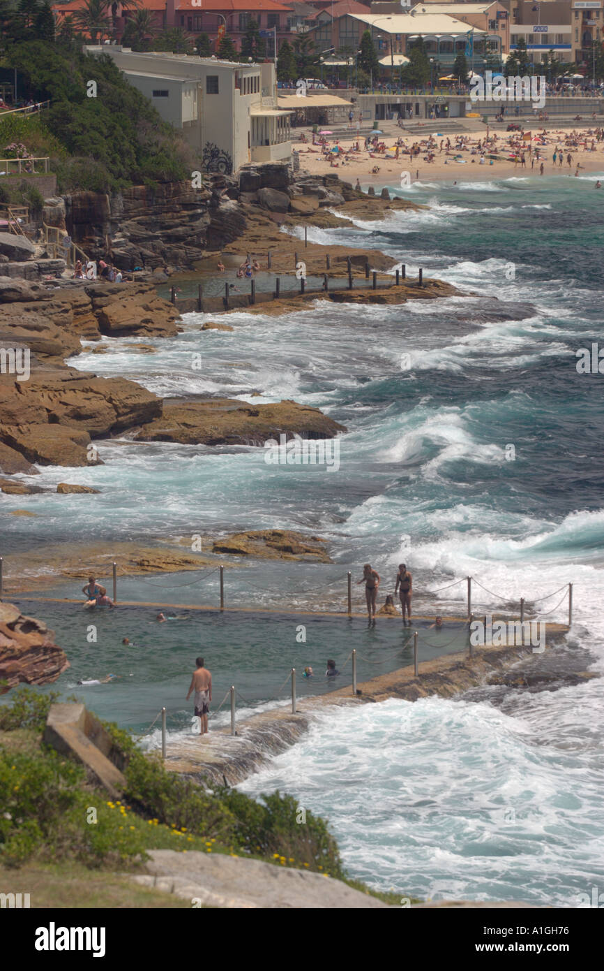 Ocean pool at Coogee Bay Australia Stock Photo - Alamy