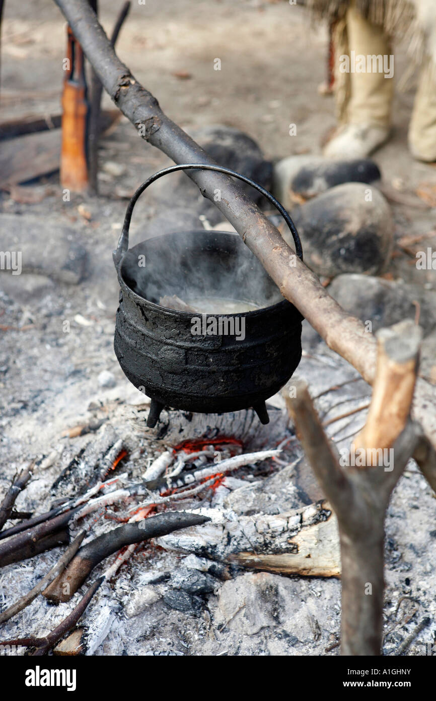 Native american cooking hi-res stock photography and images - Alamy