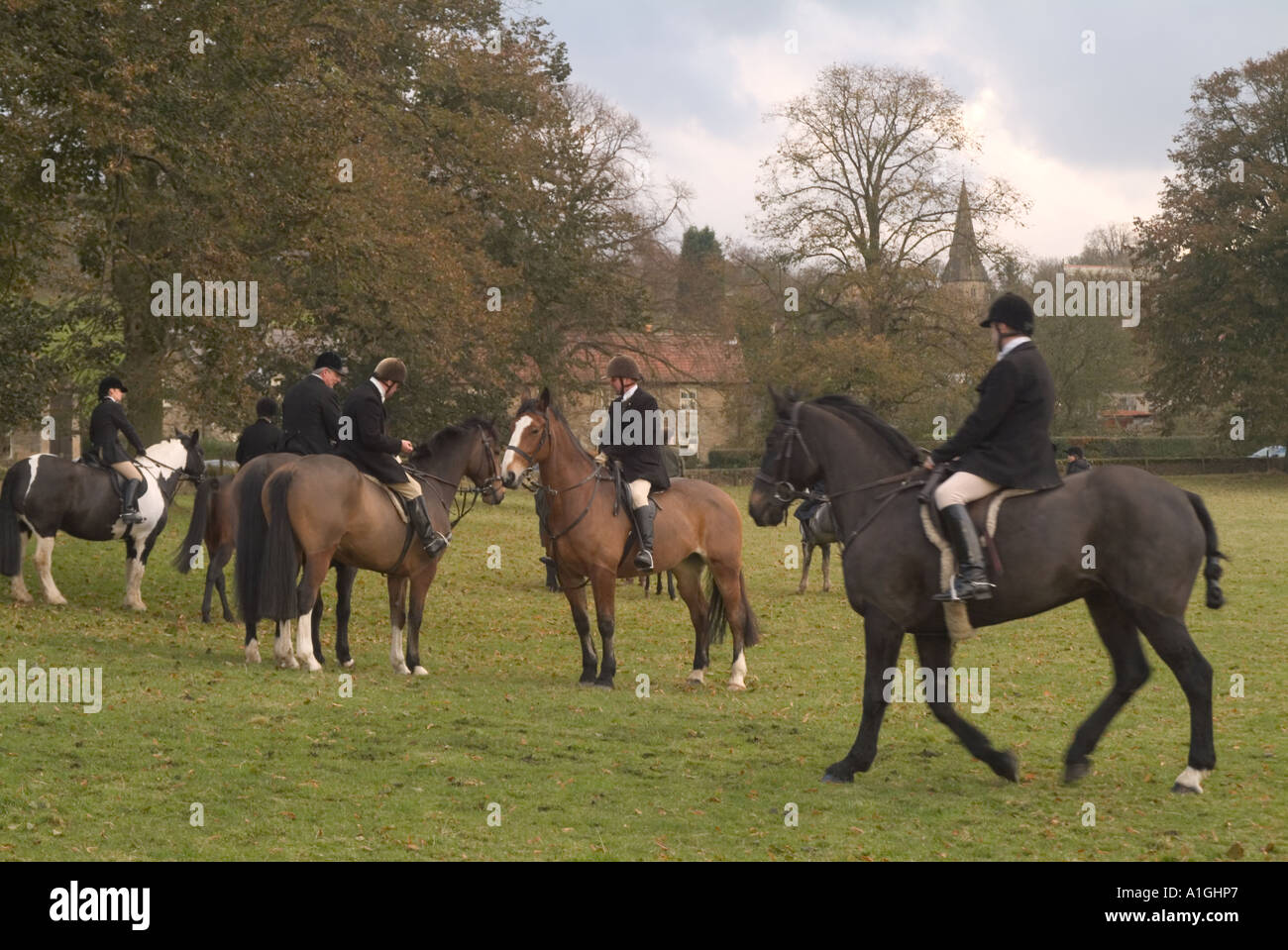 Derwent Hunt Meet at Wykeham North Yorkshire in late November Stock ...