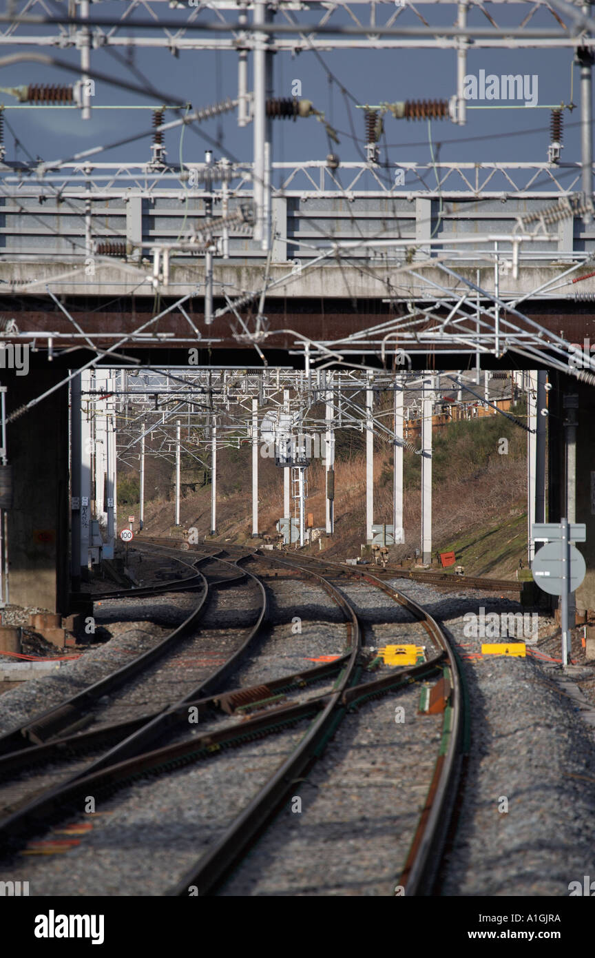Overhead gantry power lines hi-res stock photography and images - Alamy