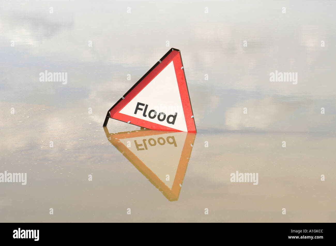 Flood sign hi-res stock photography and images - Alamy