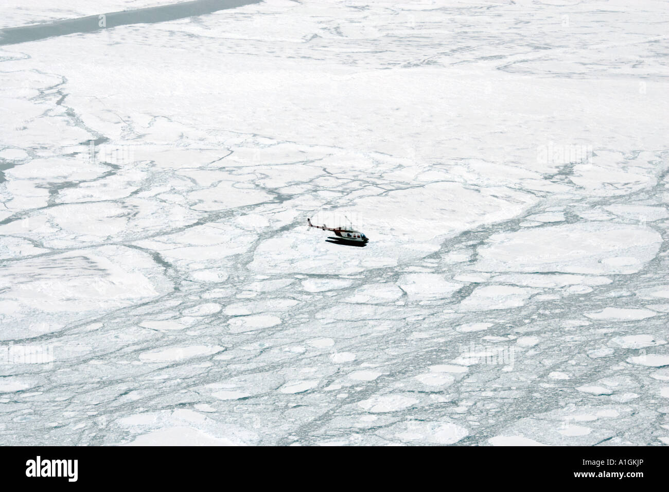 Flying over arctic sea ice hi-res stock photography and images - Alamy
