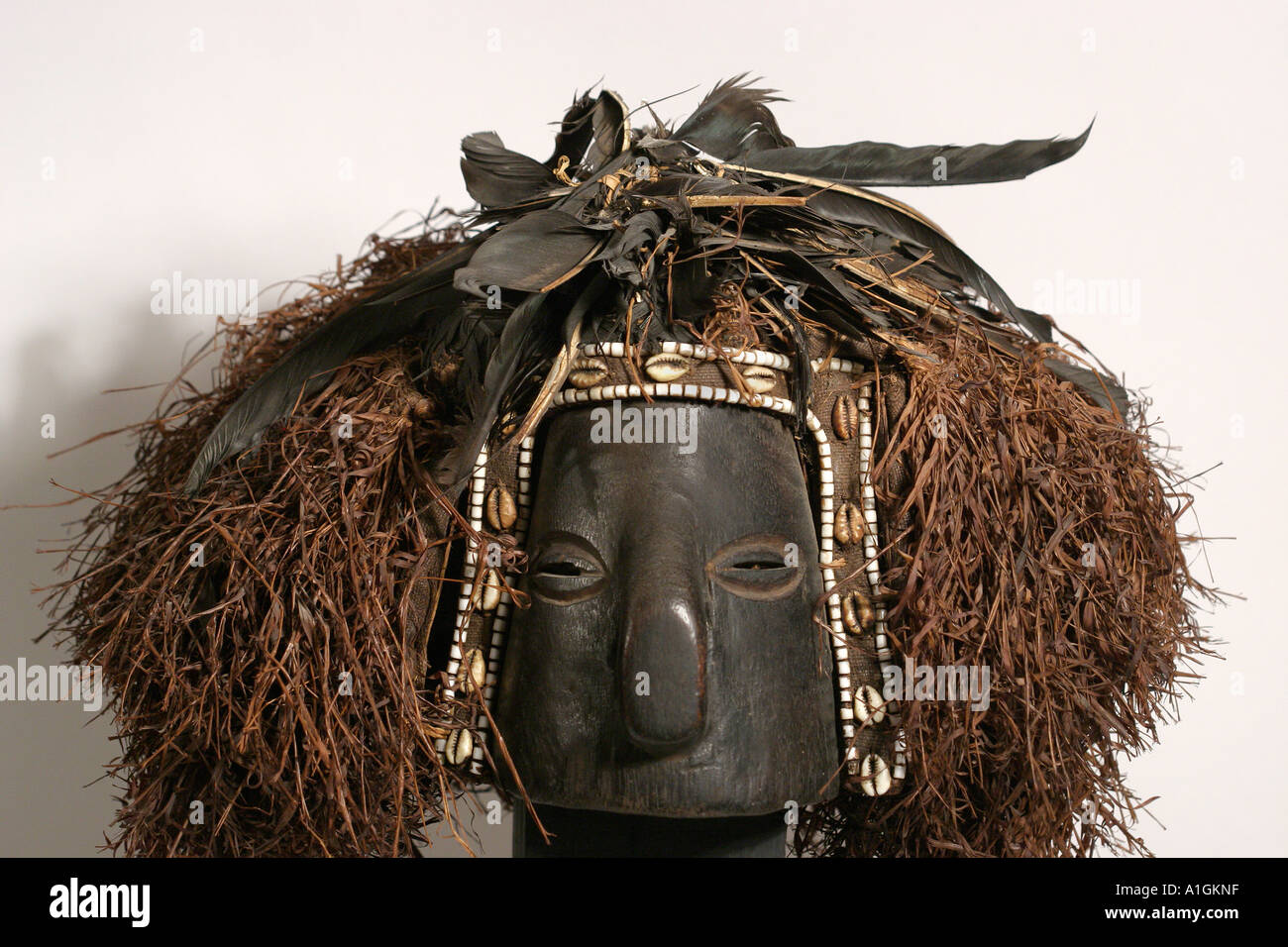 Old massi african helmet mask hi-res stock photography and images - Alamy
