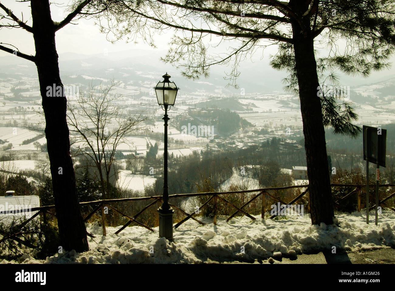 Looking from Citerna in Umbria over the valley to Tuscany Italy Stock ...