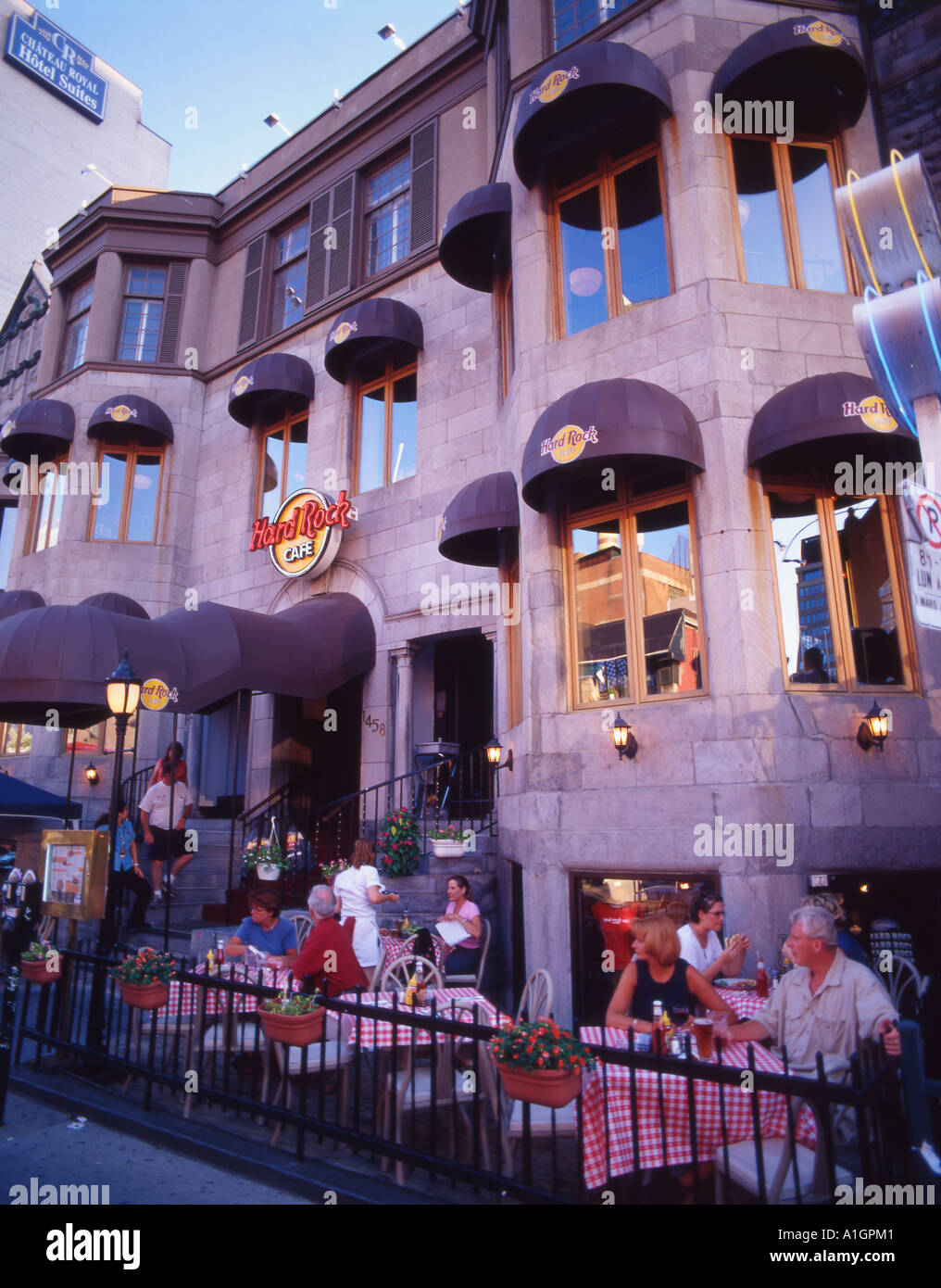 Canada Montreal Crescent Street Stock Photo - Alamy