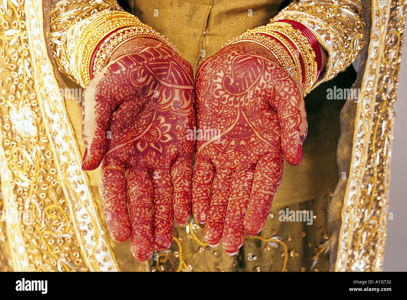 Heena hi-res stock photography and images - Alamy