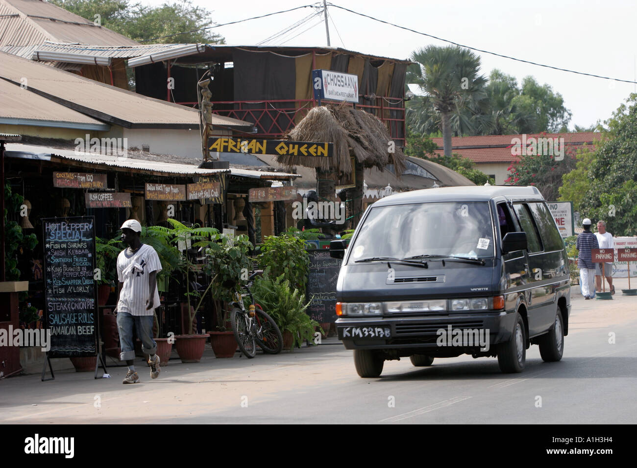 Gambia street scene hi-res stock photography and images - Alamy