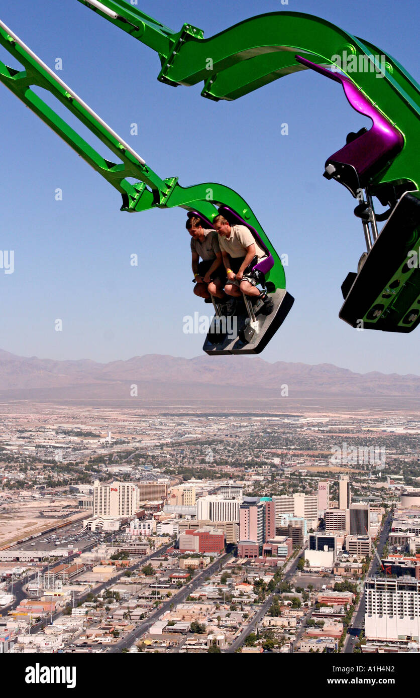 860 foot high Insanity Sky Ride at the top of Stratosphere Hotel Las ...