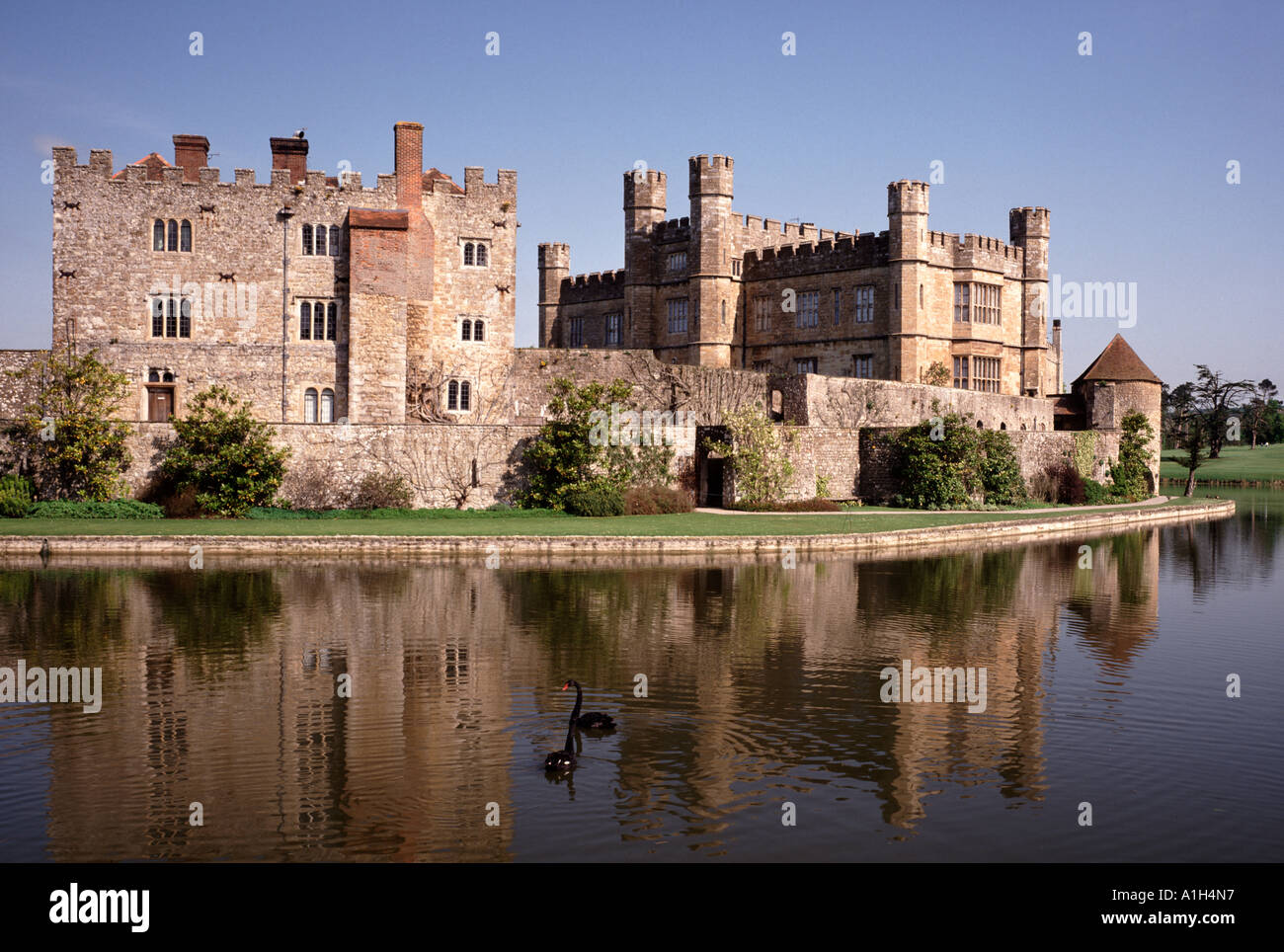 Leeds Castle, Kent, England, UK Stock Photo - Alamy