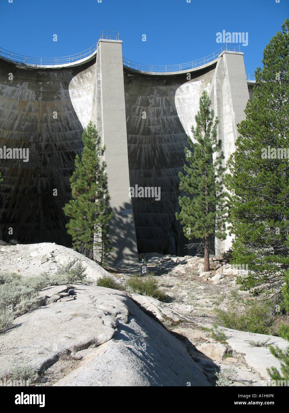 Edison Lake Dam Stock Photo - Alamy