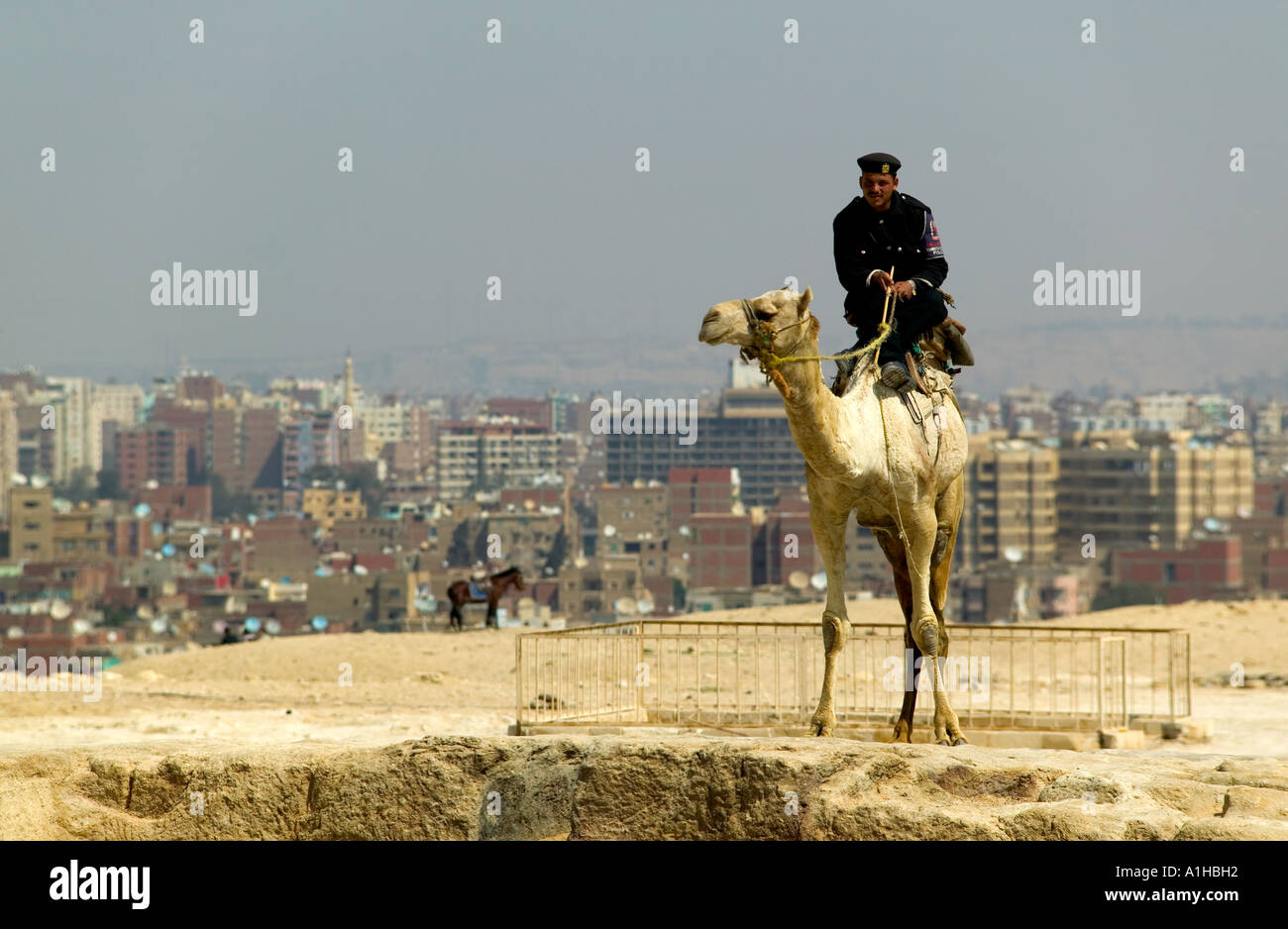 Egypt cairo pyramids tourist police hi-res stock photography and images ...
