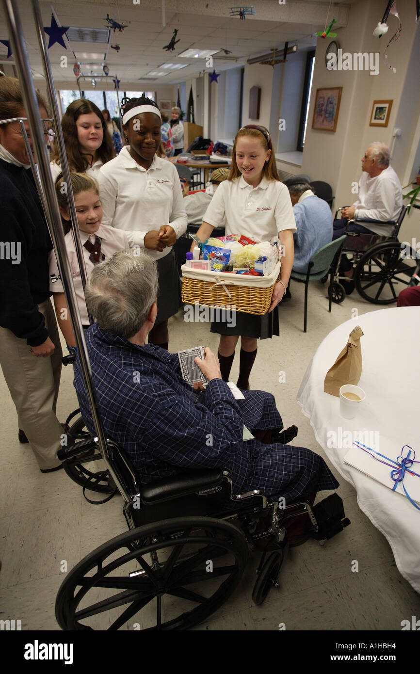 Give giving remembering hospital hi-res stock photography and images ...