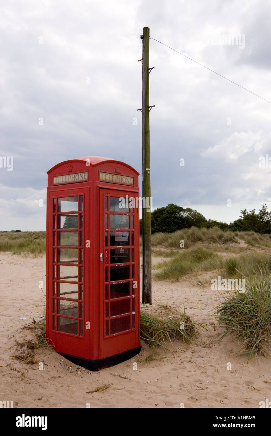 Decommissioned telephone box hi-res stock photography and images - Alamy