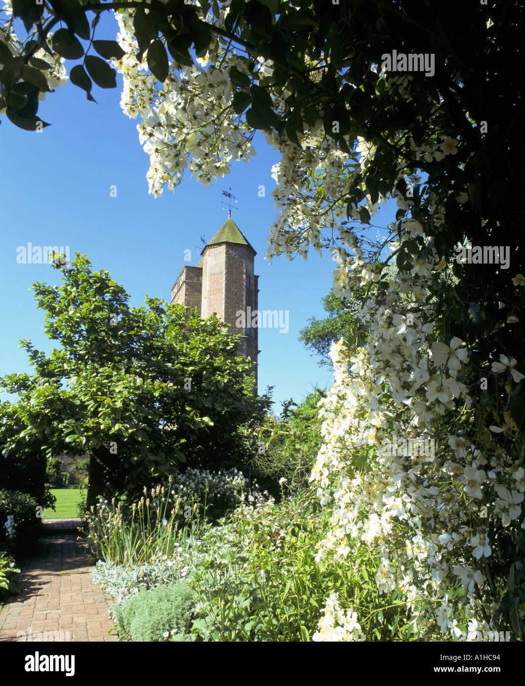 Sissinghurst Castle Garden Stock Photo - Alamy