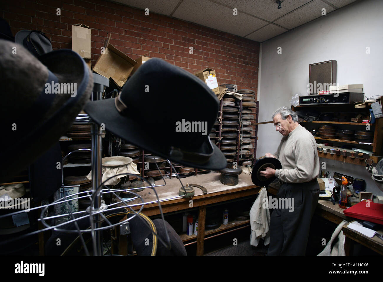 Hat hatter hatmaker hat maker hi-res stock photography and images - Alamy