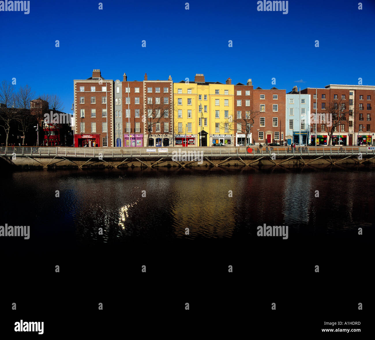 Colourful buildings in dublin hi-res stock photography and images - Alamy