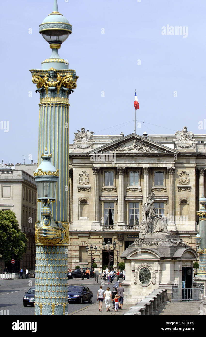 column ornate flag street paris place tour guide sightseeing france ...